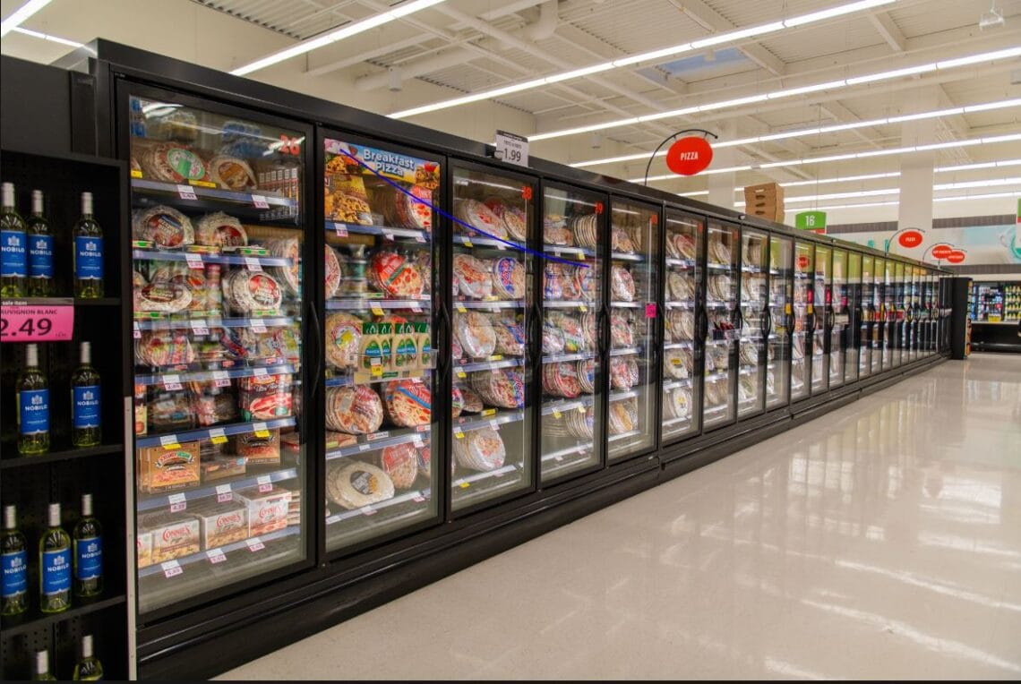 Highlight Merchandiser® Freezer - Zero Zone, Inc.