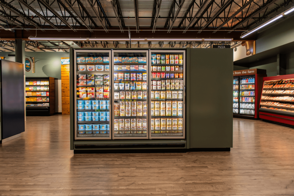 Highlight Merchandiser®: A Reliable Classic - Zero Zone, Inc.